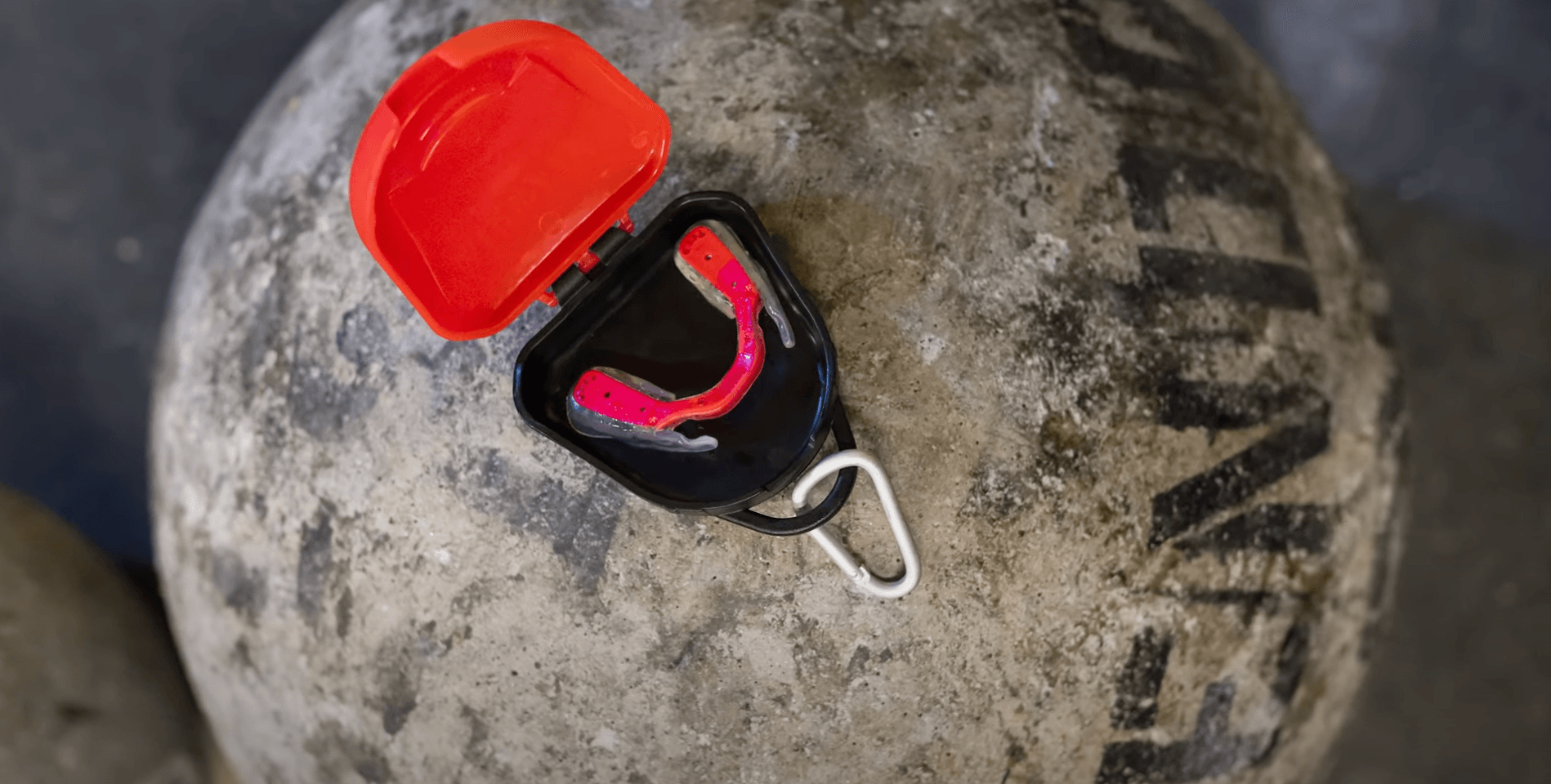 The Best Mouthpiece for Strongman | Bobby Thompson Arnold Classic Inte ...