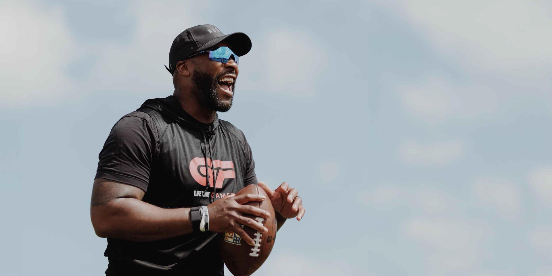 Football – AIRWAAV